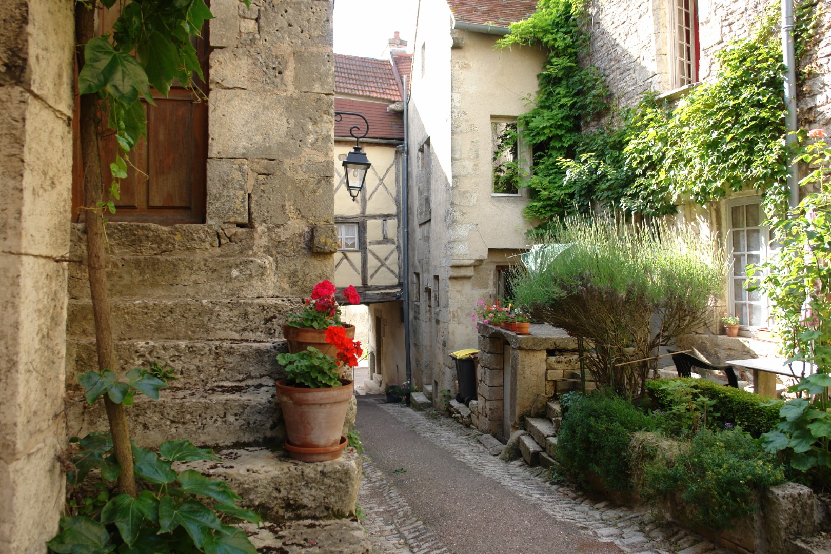 Flavigny-sur-Ozerain - Bourgondië Toerist